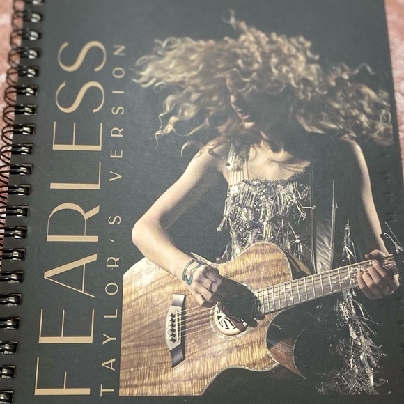 Taylor Swift | Accessories | Taylor Swift Fearless Taylors Version ...